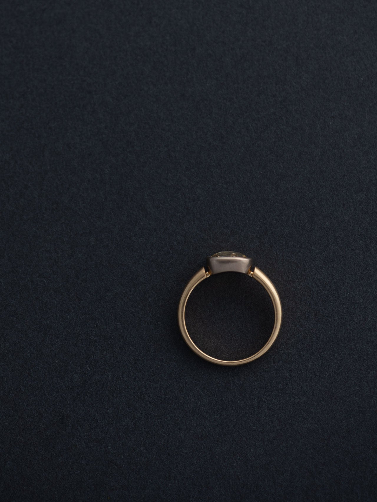 Diamond ring _ LABO 22AWR31 – MEDERU